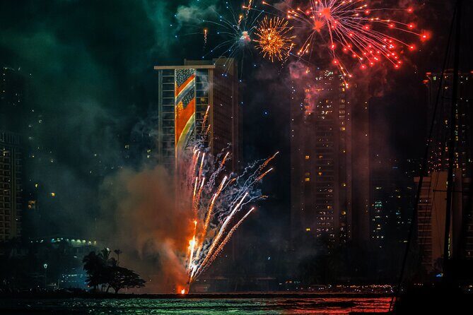 Friday Night Firework Cruise in Waikiki - Who Will Love This Experience?