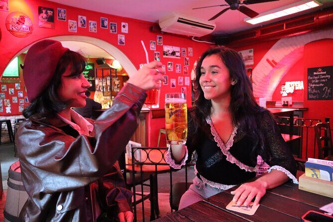 Friday Night Pub Crawl for Professionals in Vienna, Austria - Final Stop: Kaktus Club
