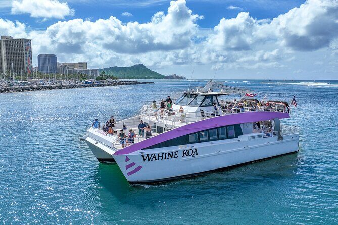 Friday Night Waikiki Fireworks Catamaran Cruise - Introduction to the Waikiki Fireworks Catamaran Experience
