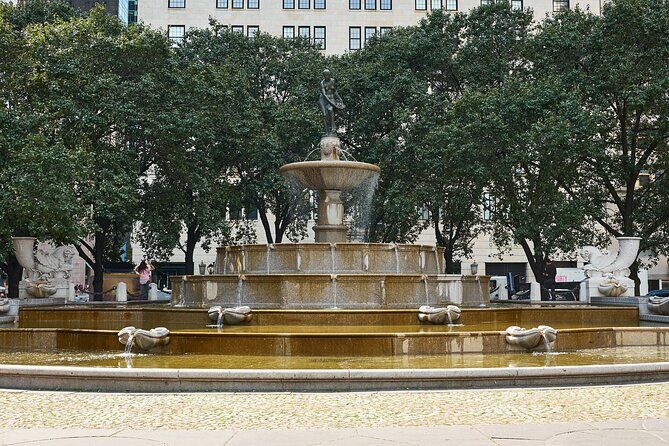 FRIENDS in New York City Private Car Tour with Tickets - Exploring the Itinerary in Detail
