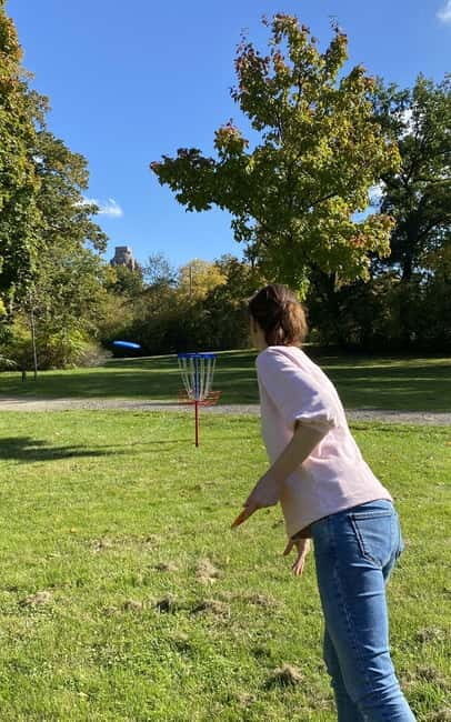 Frisbee golf / disc golf: Fun and games in a beautiful park in Leipzig - The Itinerary: What to Expect