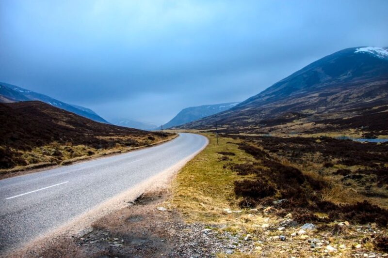 From Aberdeen: Dunnottar Castle and Cairngorms Day Trip - Lunch in Charming Braemar