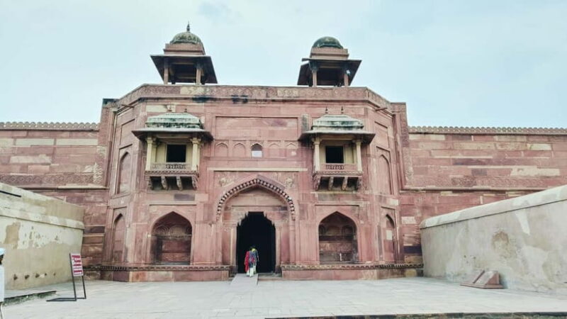 From Agra : Fatehpur Sikri Sightseeing by Private Car - Key Points