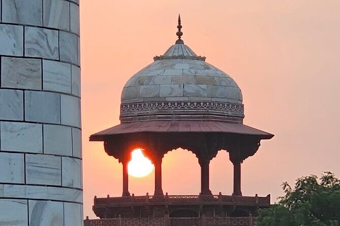 From Agra: Skip-the-Line Taj Mahal & Agra Fort Private Day Tour - FAQs