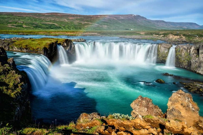 From Akureyri Port: Diamond Circle Guided Day Trip w/ Lunch - What Makes This Tour Stand Out?