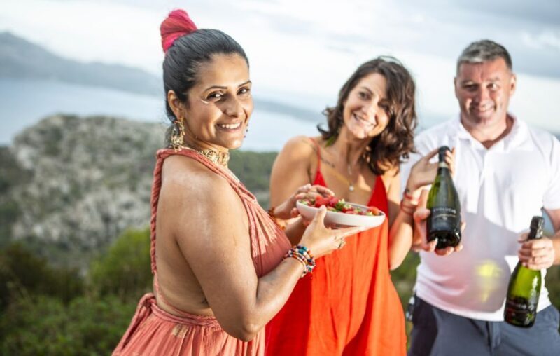 From Alcudia: Sunset Formentor Tour with Cava - FAQ