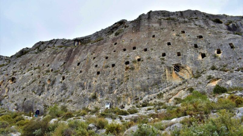 From Alicante: Bocairent and Covetes dels Moros Day Trip - Tasting Local Flavors and Cultural Insights