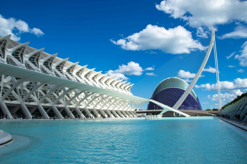 From Alicante visit: Valencia center - A Deep Dive into the Experience
