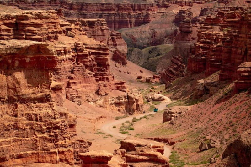 From Almaty: Charyn Canyon and Kolsay Lake Day Trip - Key Points