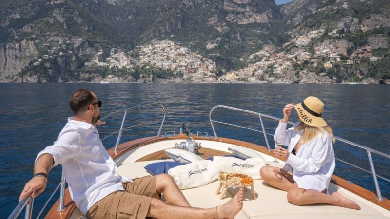 From Amalfi: private 8-meter boat trip on the Amalfi Coast - Real-Life Insights