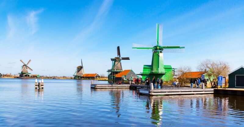 From Amsterdam: 4 Provinces Highlights Van Tour - What You Get and What You Might Miss
