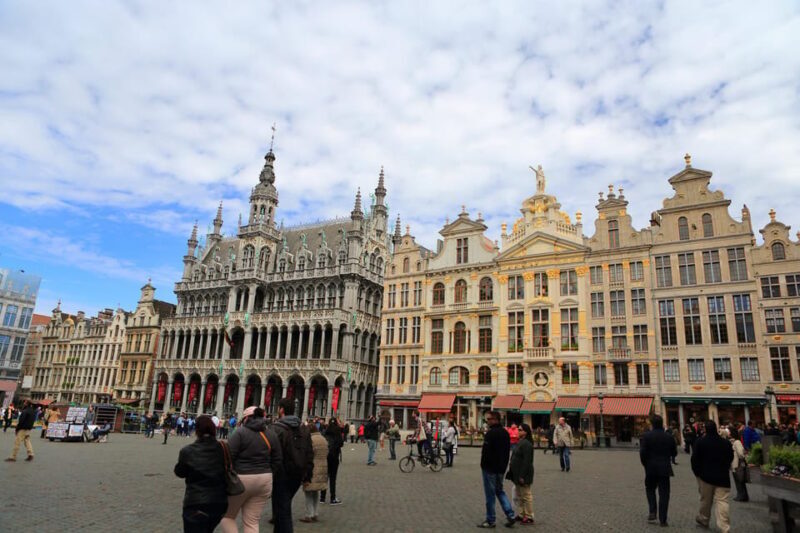 From Amsterdam: Day Trip to the Charming Brussels and Bruges - Key Points