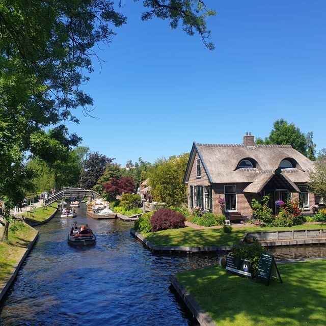 From Amsterdam: Giethoorn Day Trip with Small Electric Boat - Practical Aspects and Considerations