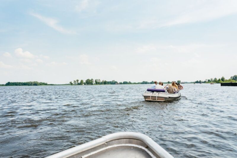 From Amsterdam: Giethoorn & Zaanse Schans Tour w/ Small Boat - Practical Details