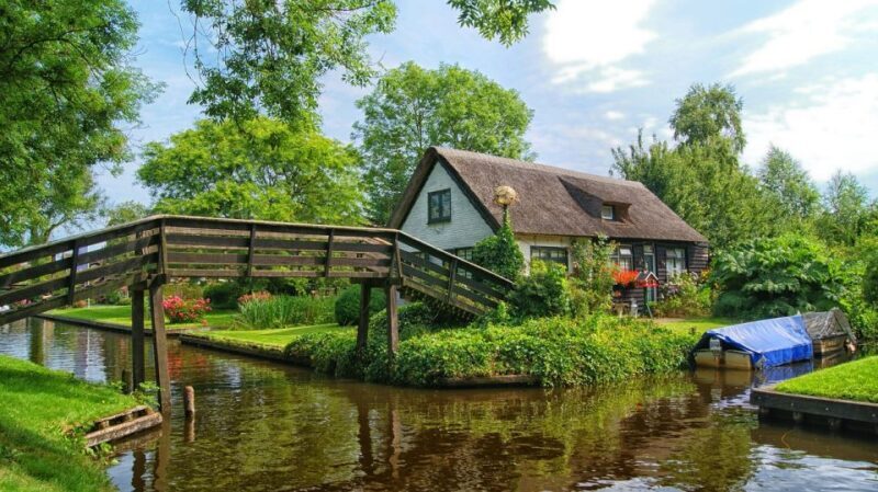 From Amsterdam: Keukenhof Gardens and Giethoorn Tour - Introduction: Why This Tour Might Be Perfect for You