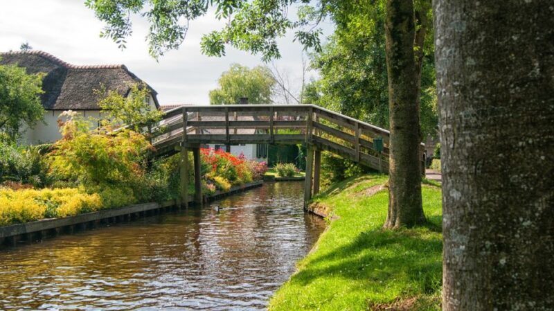 From Amsterdam: Keukenhof Gardens and Giethoorn Tour - The Itinerary: What You’ll Experience