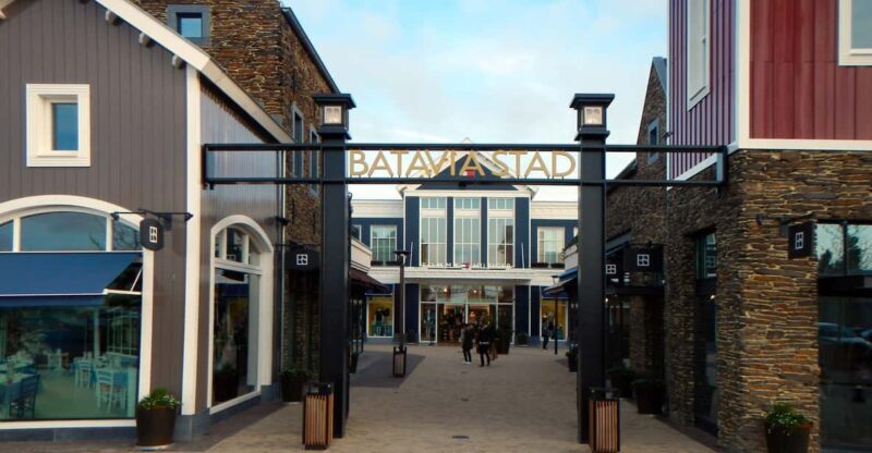 From Amsterdam: Private Day Trip to Fashion Outlet - A Practical Look at the Private Day Trip to Batavia Stad from Amsterdam