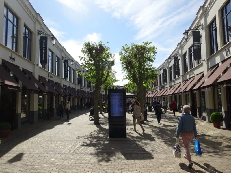 From Amsterdam: Private Day Trip to Fashion Outlet - FAQs