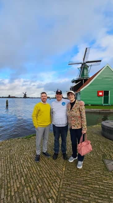 From Amsterdam, Private tour in Tesla, Windmills & Volendam. - Key Points