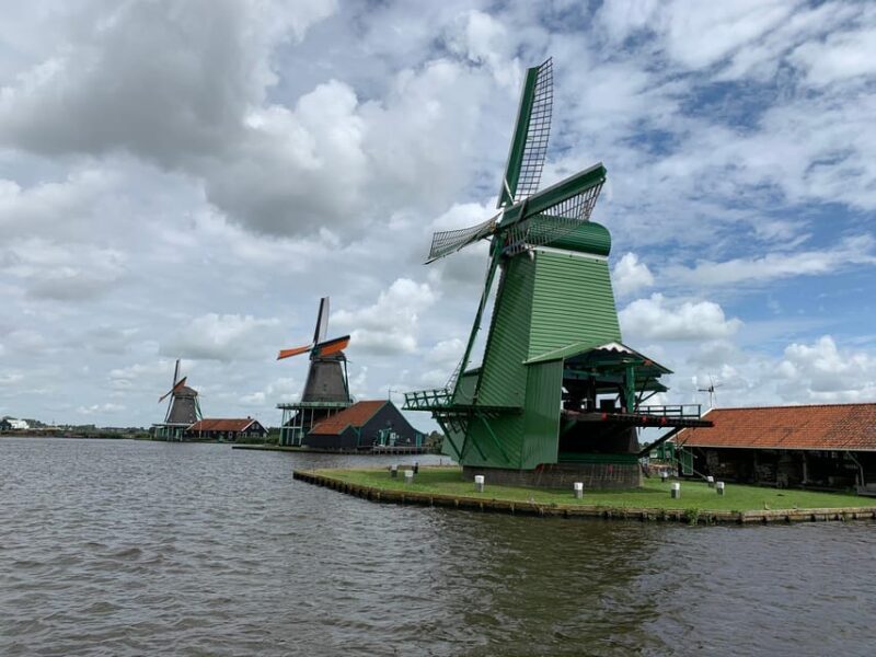 From Amsterdam: visit Zaanse Schans, Muiderslot and more! - Key Points