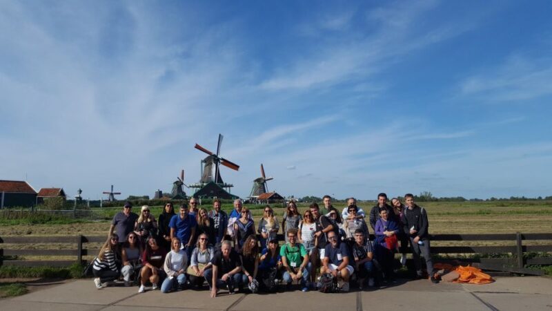 From Amsterdam: Windmills of Zaanse Schans Tour in Spanish - Key Points