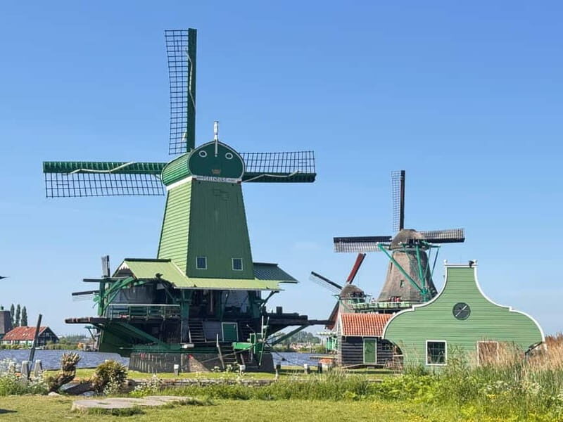From Amsterdam: Zaanse Schans Windmills & More - E-Bike Tour - The Final Stretch and Return to Amsterdam