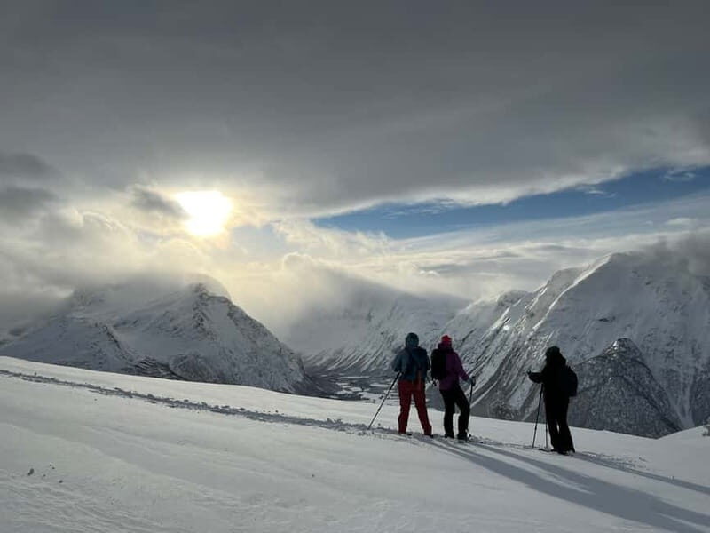 From Åndalsnes: Cable Car and Nesaksla Snowshoe Hike - Why This Tour Stands Out