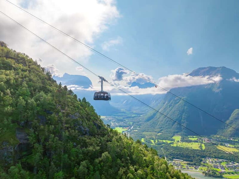 From Åndalsnes: Yoga on Nesaksla Mountain and Gondola Ticket - Setting Out: The Journey to Nesaksla