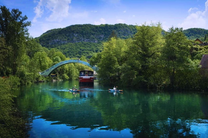 From Annecy: Visit Chanaz, tastings, and cruise on the lake - A Full Day of Heritage, Flavors, and Nature