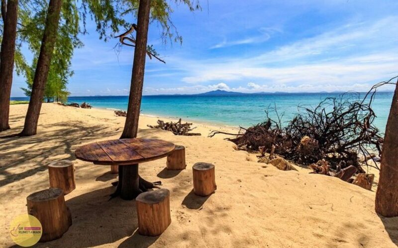 From Ao Nang: Phi Phi Islands Day Tour by Boat with Lunch - What’s Included and What to Expect