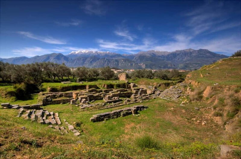 From Athens: 2-Days Dream Tour Sparta, Mystras & Monemvasia - The Journey Begins: Athens to Sparta and Mystras