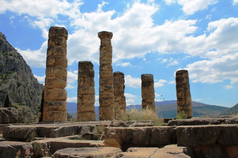 From Athens: 4-Days Classical Tour with Meteora - Day 1: From Athens to Corinth and Mycenae