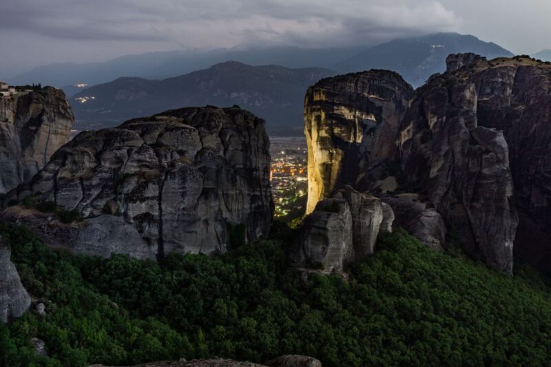 From Athens: Delphi and Meteora 2-Day Tour with Hotel - Key Highlights of the Sites