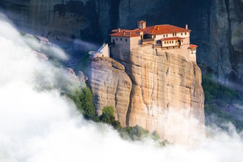 From Athens or Piraeus: Meteora Full-Day Private Trip - Key Points