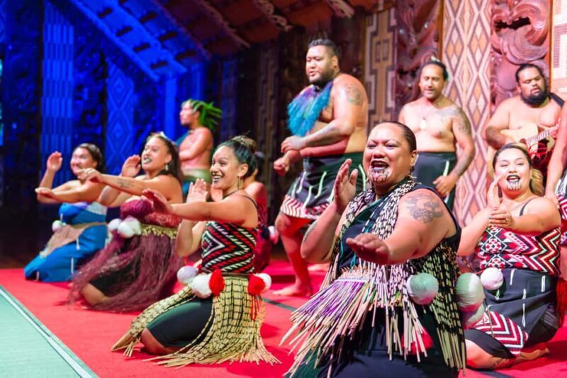 From Auckland: 6-Day Northland Tour with German Guide - Who Should Consider This Tour?
