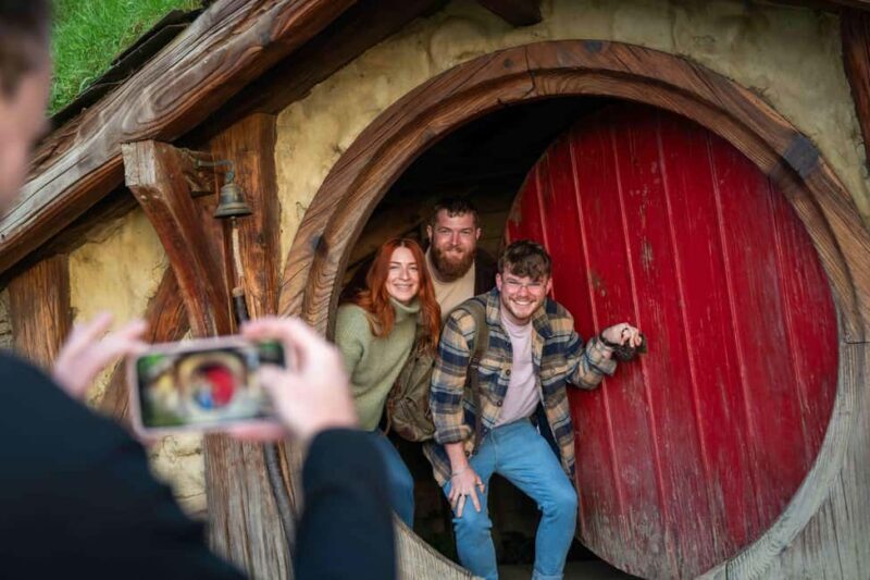 From Auckland: Exclusive Private Tour of Hobbiton - What Makes This Tour Stand Out?
