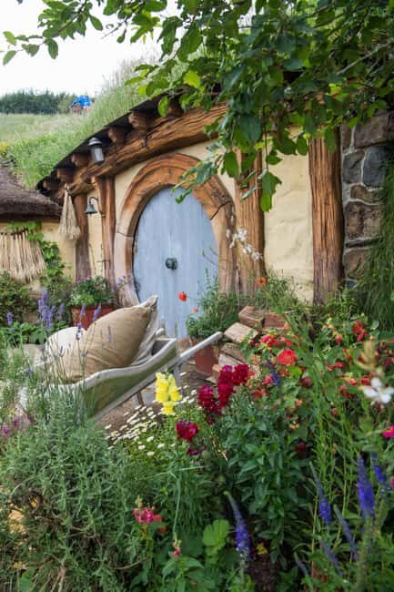 From Auckland: Guided Hobbiton Movie Set Small Group Tour - Why Choose This Tour?