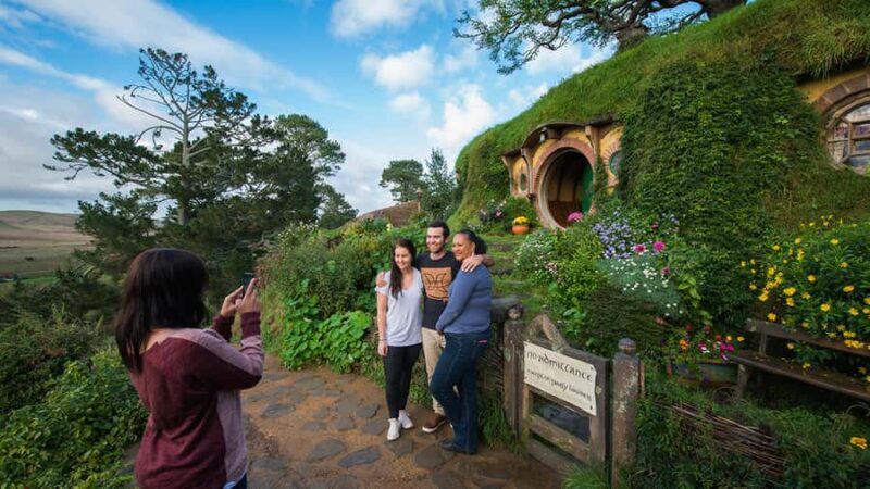 From Auckland: Hobbiton Movie Set Small Group Tour - Introduction