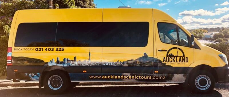 From Auckland: Hobbiton & Waitomo Caves Day Trip with Lunch - Key Points