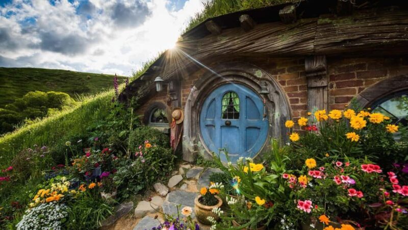 From Auckland: Private tour Hobbiton Movie Set Day Trip - FAQ