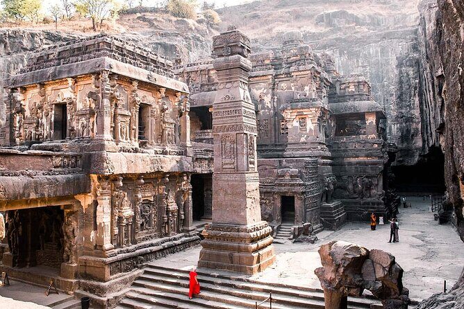 From Aurangabad: 1-Day Taxi Trip to Ajanta and Ellora Caves - FAQ