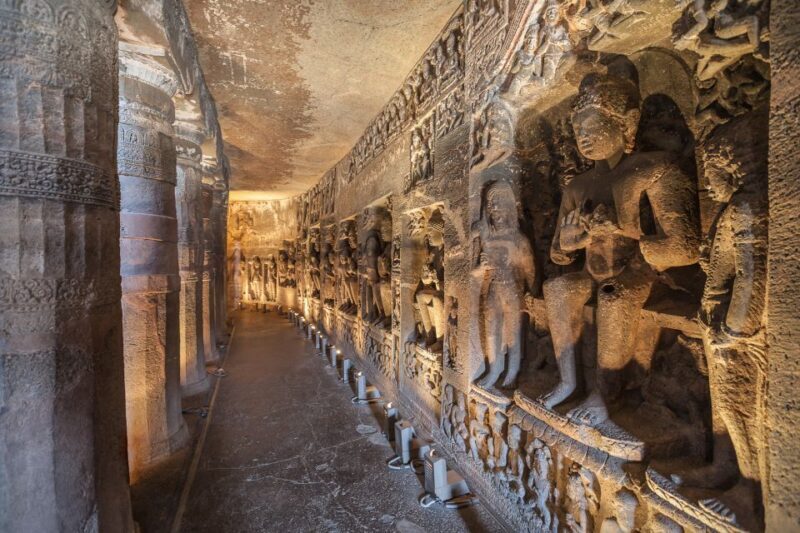 From Aurangabad: Private Tour to the Ajanta Caves - Exploring the Ajanta Caves: What You Can Expect