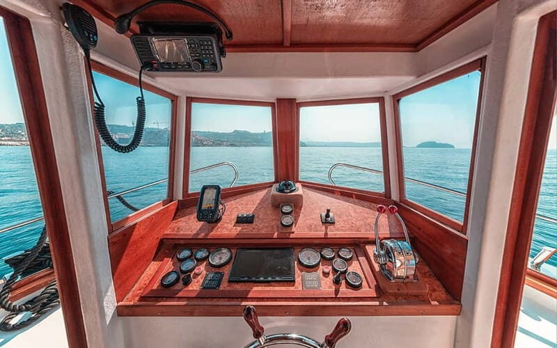 From Bacoli: Submerged Park of Baia Glass Bottom Boat Tour - Key Points