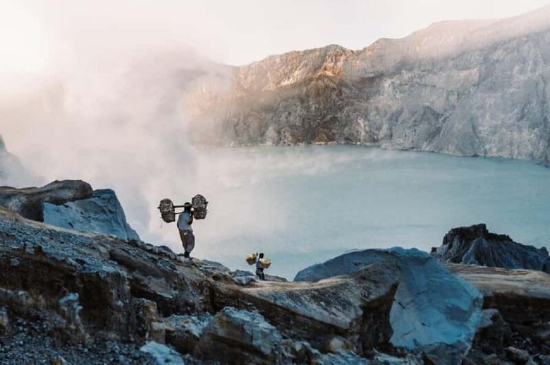From Bali/Banyuwangi: Ijen Blue Fire Midnight Group Tour - Is This Tour Right for You?