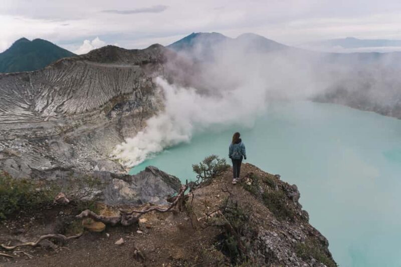 From Bali : Mount Ijen Blue-fire Volcano Tour - Key Points