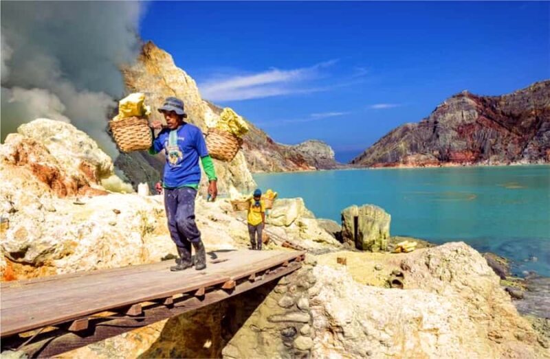 From Bali or Banyuwangi: Ijen Crater Sunrise Hike - An In-Depth Look at the Ijen Crater Sunrise Tour