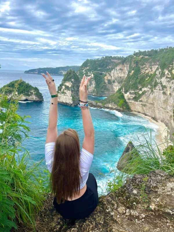 From Bali: Private Tour Highlights East and West Nusa Penida - Key Points