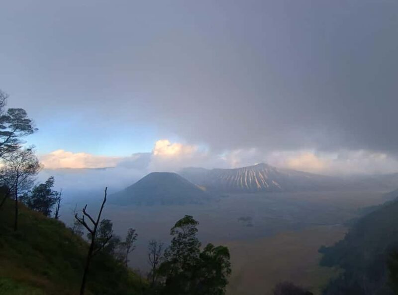 From Bali - Yogyakarta: 8-Days Bali - Java Tour Explore - The Cultural and Spiritual Heart of Yogyakarta