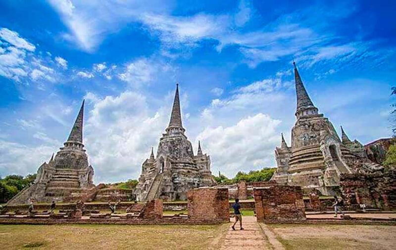 From Bangkok: Tour Ayutthaya + Lunch + Spanish guide - Authenticity and Traveler Feedback