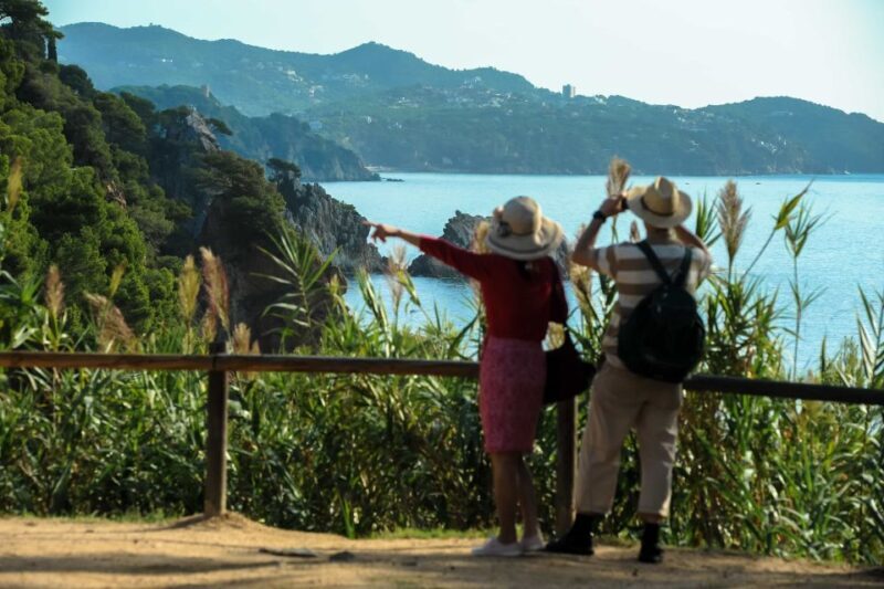 From Barcelona: Costa Brava Day Tour with Lunch - FAQ